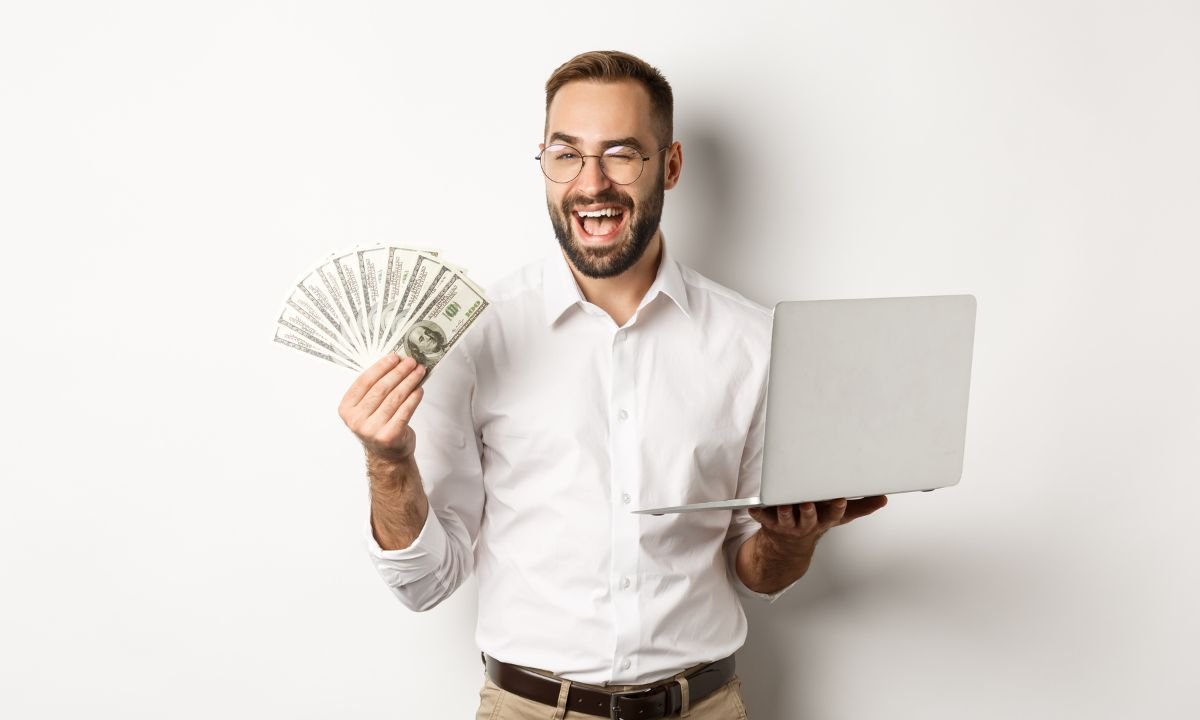 How Much Can You Make as a Freelancer? - digitalprofittrack.com